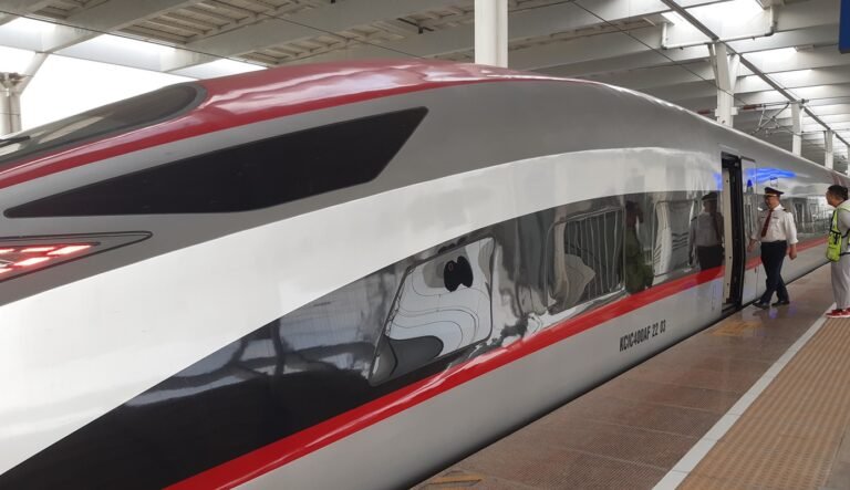 Ini Jadwal Stasiun Kereta Cepat Whoosh Karawang - Landbank.co.id Ini Jadwal Stasiun Kereta Cepat Whoosh Karawang - Landbank.co.id